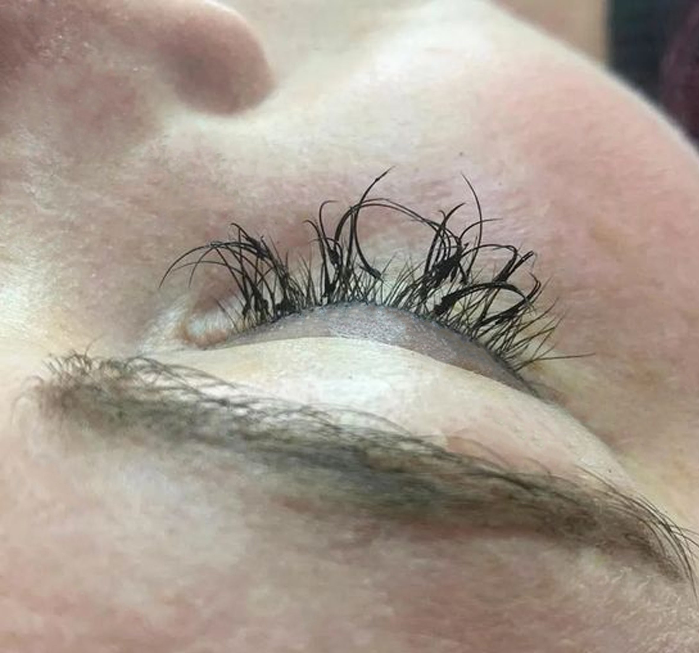 Signs of Bad Eyelash Extensions: What Every Client Should Know – Stacy Lash